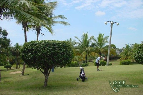 Golf Dominicano | Campo de Golf Comunitario Isabel Villas
